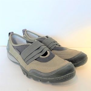 Merrell Shoes | Borrado Leather Brown Women Shoe 65 | Poshmark